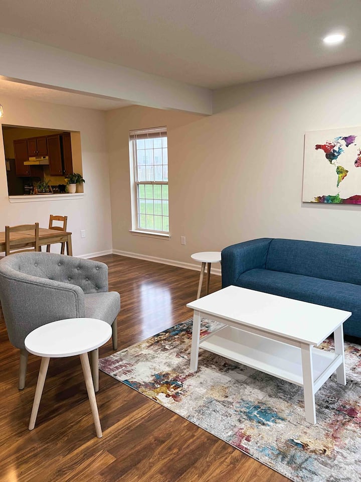 Cozy & Convenient Frederick Townhouse Escape - Frederick, MD