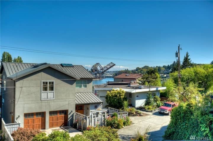 Private 2br W/parking Near Discovery Park | 30+day - Seattle, WA