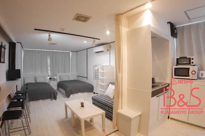 A3【801+802】熊本市繁華街の中心8fフロア2室貸切6名迄可。熊本城、熊本観光に便利。 - Kumamoto