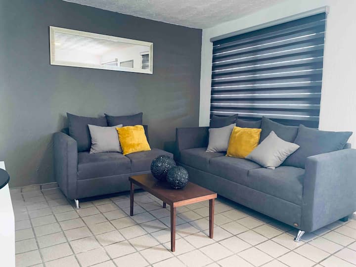 2 Confortable Y Cómodo Departamento En Zona Norte - León, Mexico