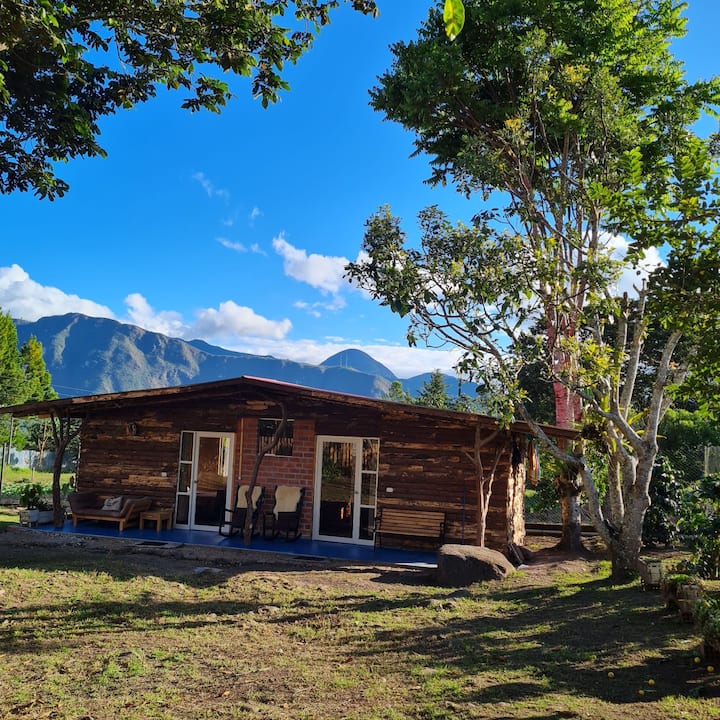 Hospedaje Waldhaus . - Oxapampa