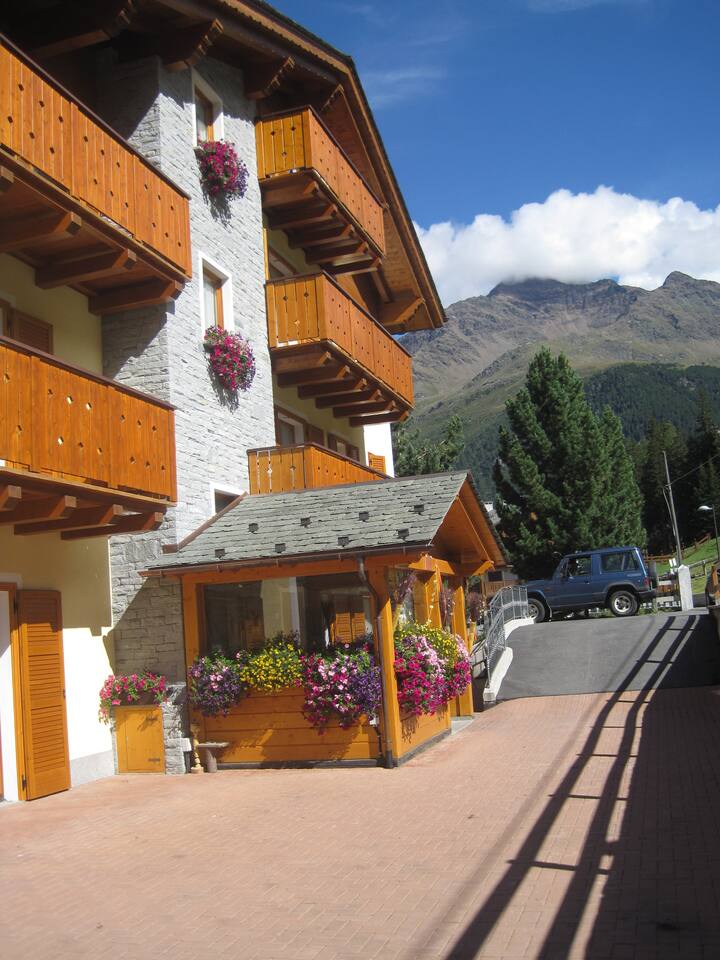 Splendido Bilocale In Mansarda - Bormio
