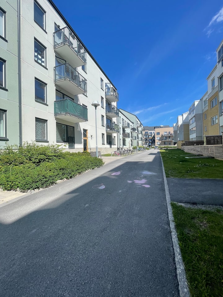 Nicely Built And Well Maintained  Modern Apartment - Uppsala
