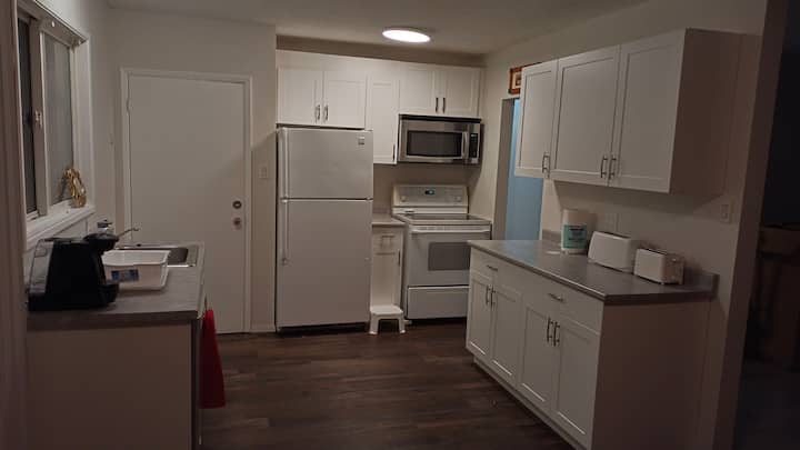 Adorable Bedroom At Prince George - Prince George