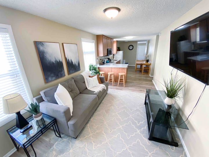 3br Home Near University, Downtown, And Mountains - Utah