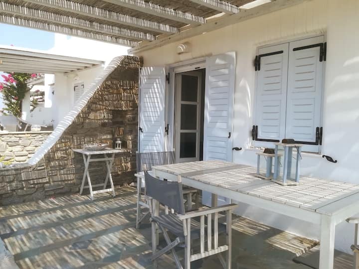 Giorgianna S Villa - Paros