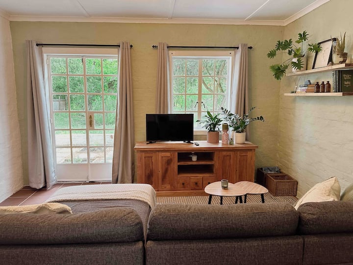 River Oak Cottage: Peaceful Stay - Franschhoek
