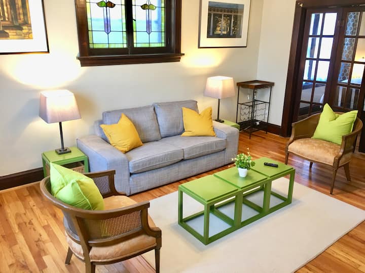 1930s Light Filled Renovated Masterpiece - St. Louis, MO