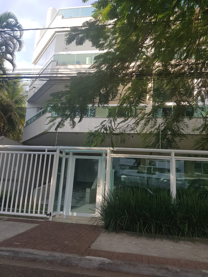 Maravilhoso 03 Quartos Perto Da Praia. - Recreio dos Bandeirantes