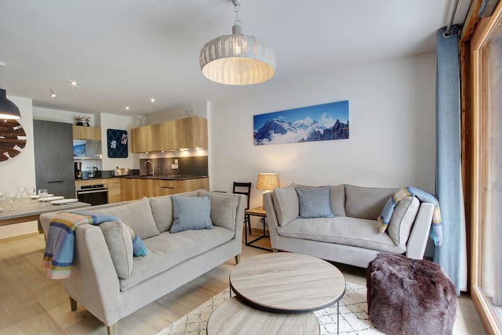 Near New 3 Bed Apartment In Central Chamonix - Chamonix-Mont-Blanc