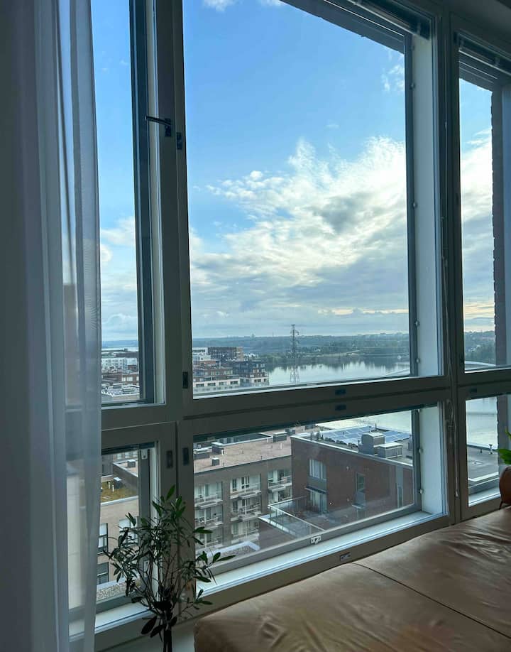 Stylish Loft With Gym And Sea View - Helsinki