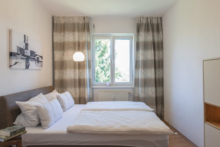 Charmantes Wohnen! Parken, Schnelles Wlan, Balkon - Leipzig