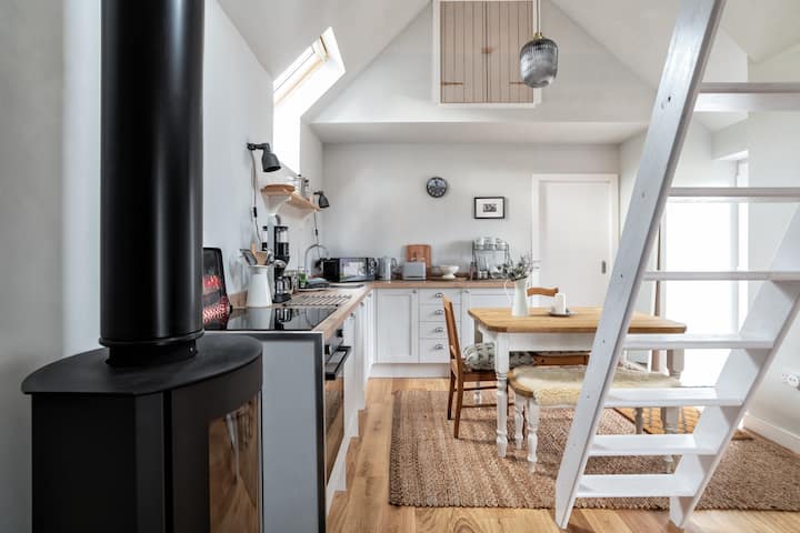 Couthie Cooshed In The Cairngorms - 애버딘셔