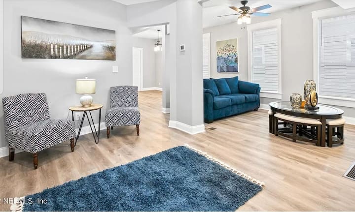 Beautiful Historic Home With Modern Upgrades! - Jacksonville, FL