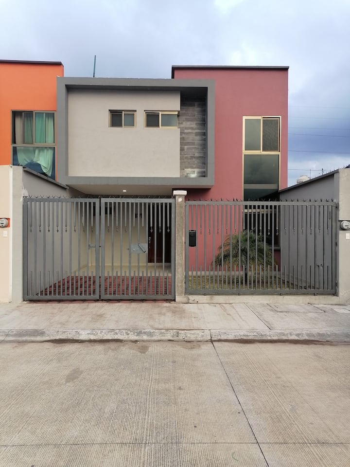 Casa Nueva Con Acabados De Lujo En Orizaba - Orizaba