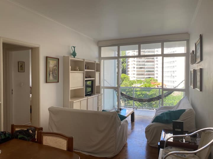 Apto. Amplo Com Vista Para O Mar - Guarujá