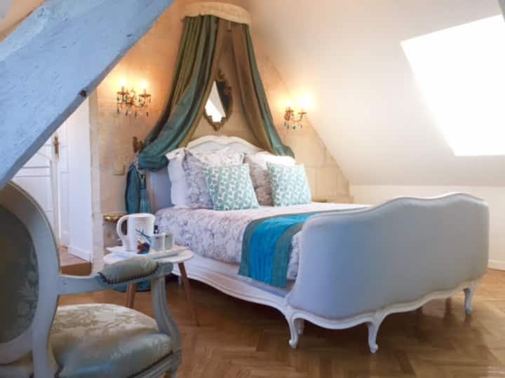 Stunning Authentic French B&b & Spa Near Compiegne - Noyon