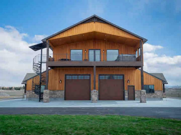 Luxury Country Guest Suite Sleeps 10, Hot Tub - Rexburg, ID