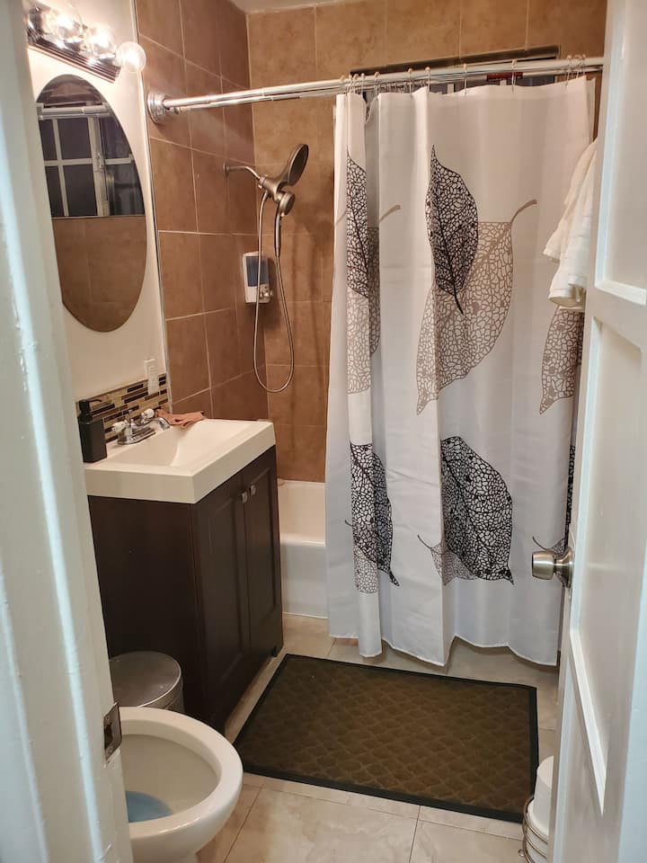 Back House - Hawthorne, CA