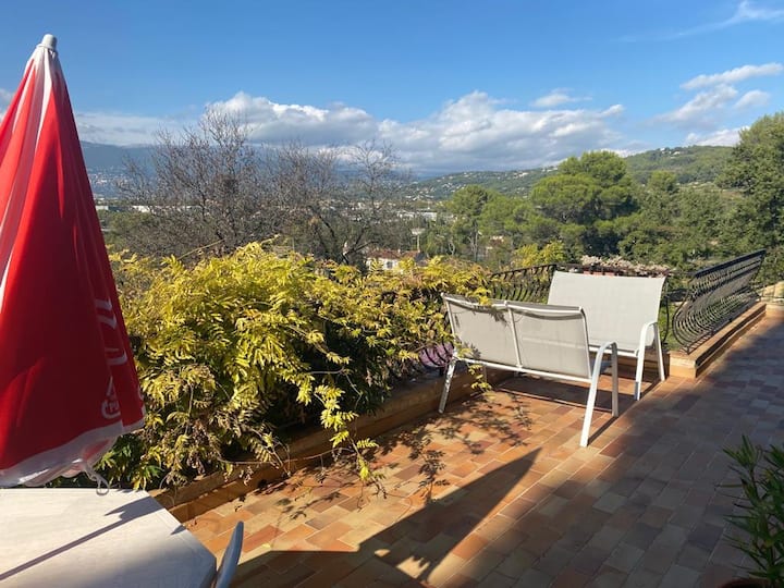 Cannes-mougins : Maison Au Calme, 10mn / Mer - Mougins