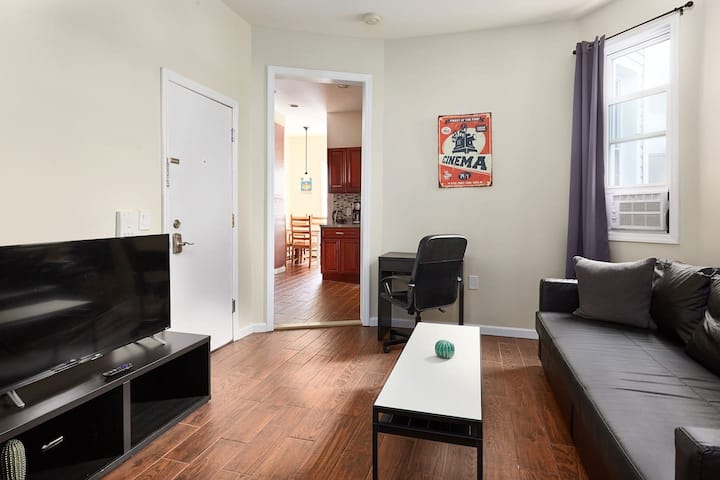 Cozy 2br 2ba Apartment Close To Nyc - Jersey City, NJ
