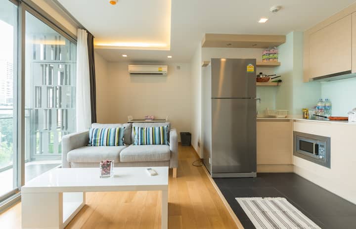 Sukhumvit Thonglor,smithivej Hospital,hive - Bangkok