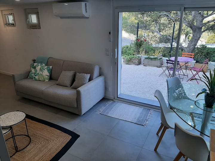 Studio Confortable Bien éQuipé Dans Le Var. - Bandol