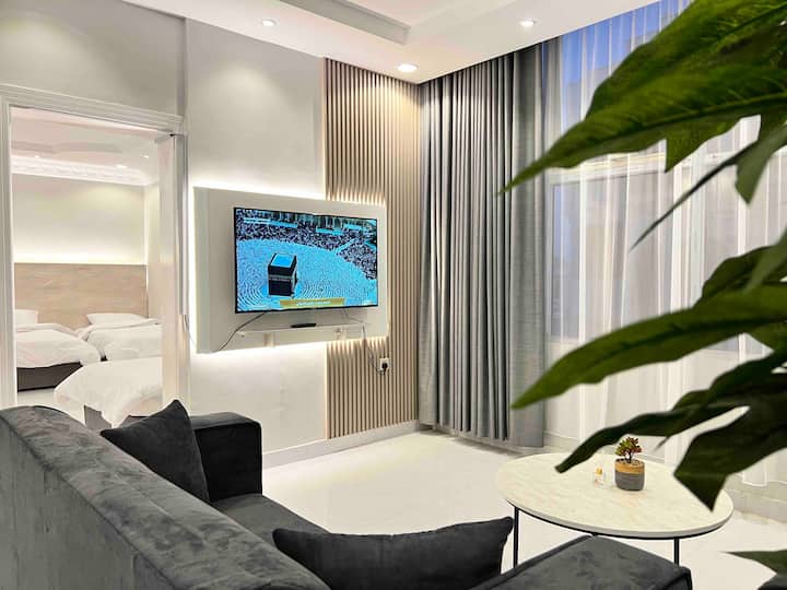 Apt 401 | 1 King + 3 Double + 4 Twin - Medina