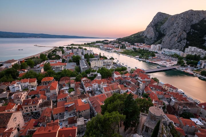 Great Apartment In Omis, Near Split - Omiš