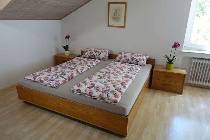 Ruhige Wohnung Für 1-5 Gäste Im Grünen - Amtzell