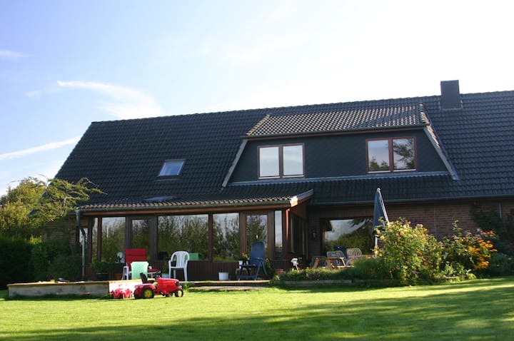 Ferienwohnung (100 M²) Zwischen Den Meeren - Tarp