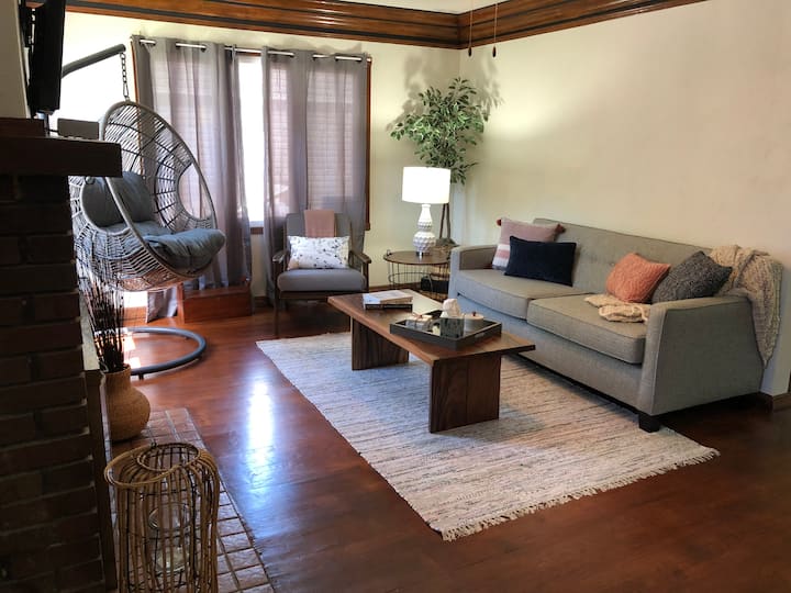 The Little Cabin Escape - Des Moines, IA