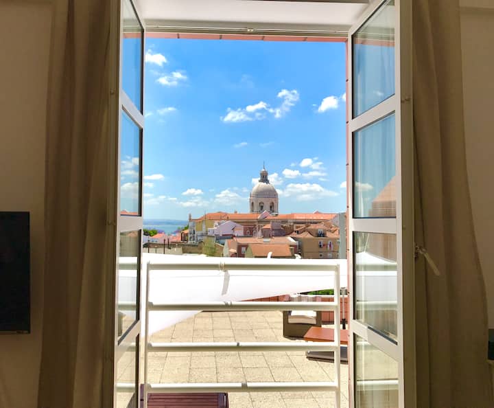 Graça Terrace W/ Open River Views - Ajuda