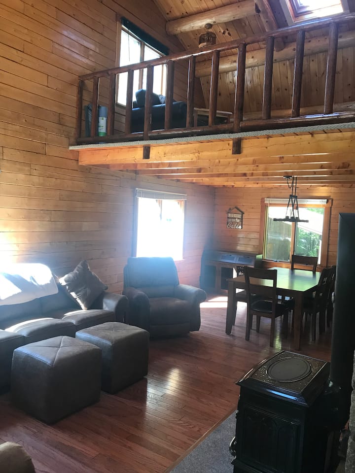 Amazing Custom Log Home Just Minutes From Acadia - Bar Harbor, ME