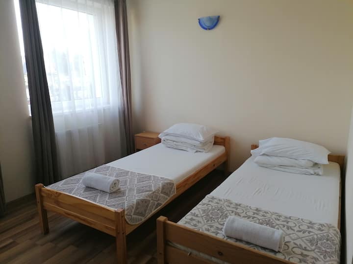 Hotel Ferihegy Double Room Near The Airport - Budapest Ferenc Liszt Airport (BUD)