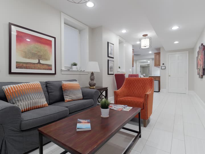 Newly Renovated Gem, Heart Of Dc! - Washington, DC