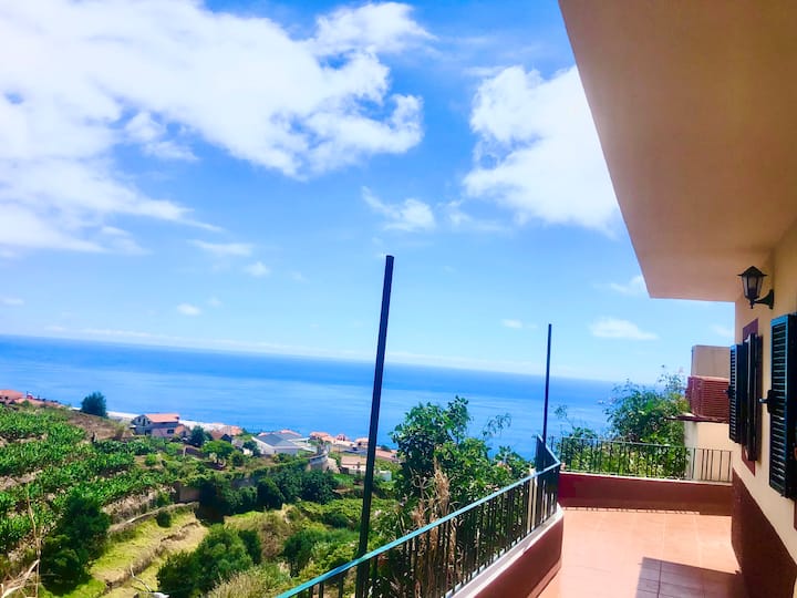 Casa Vista Mar -2 Bedrooms,fantastic Seaview - Madeira Island