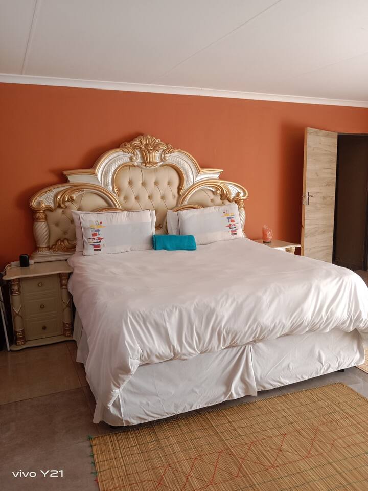 Enjoy The Rural Life @Zoe's Mokokoe - Mabopane