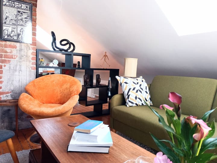 Foxy Penthouse - Providence, RI