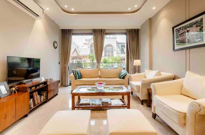 Bright & Cosy Room, Top Location - Women Only - 新德里