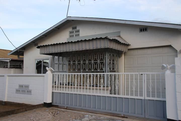 Beter Wonen Vakantie Huis - Paramaribo