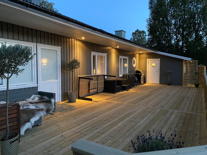 Fräscht Livsnjutarhus I Arjeplog Med Extra Allt - Arjeplog