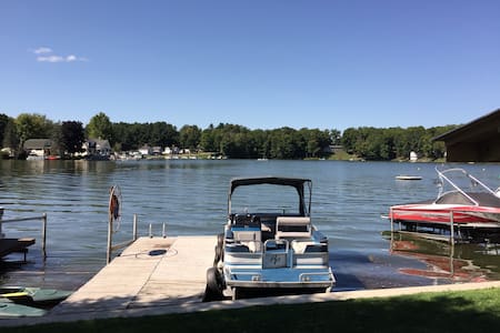 Lime Lake Vacation Rentals & Homes - New York, United States | Airbnb