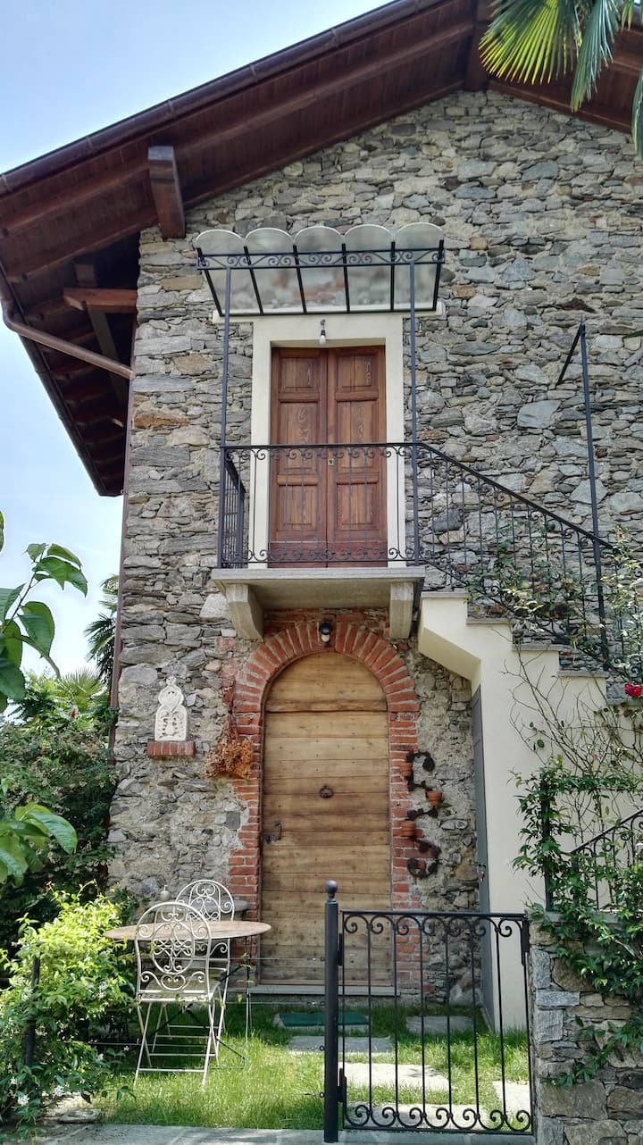 Toute La Maisonnette - Baveno