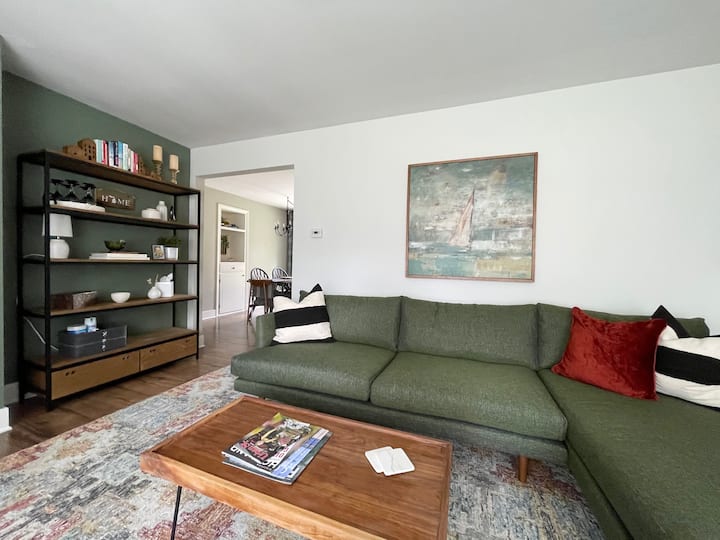 The Holland House - Your Home Away From Home - Holland, MI