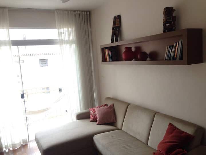 Ap. 3 Quartos, Cidade Jardim, 3 Vagas De Garagem. - Belo Horizonte