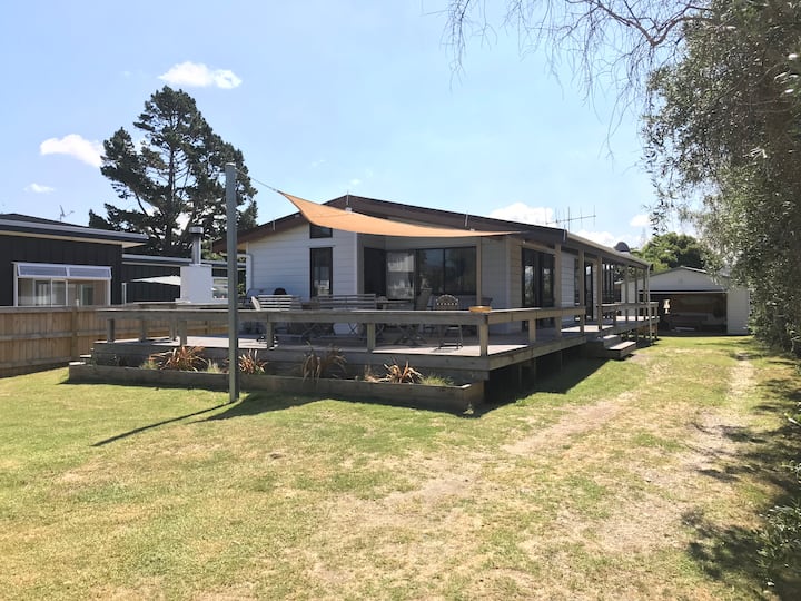 Perfect Whanga Bach - Whangamatā