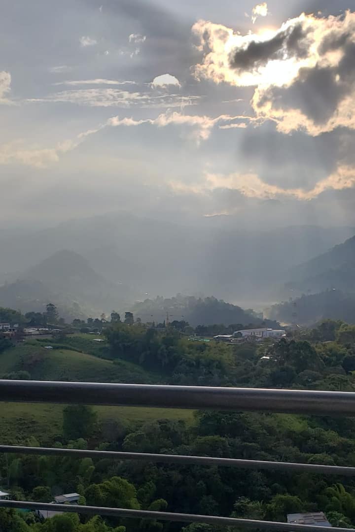 Bello Apto Al Norte Y Wifi Fibra Optica - Quindío