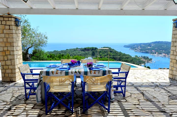 Gaios - 4 Bedroom Villa With Spectacular Views - Paxos
