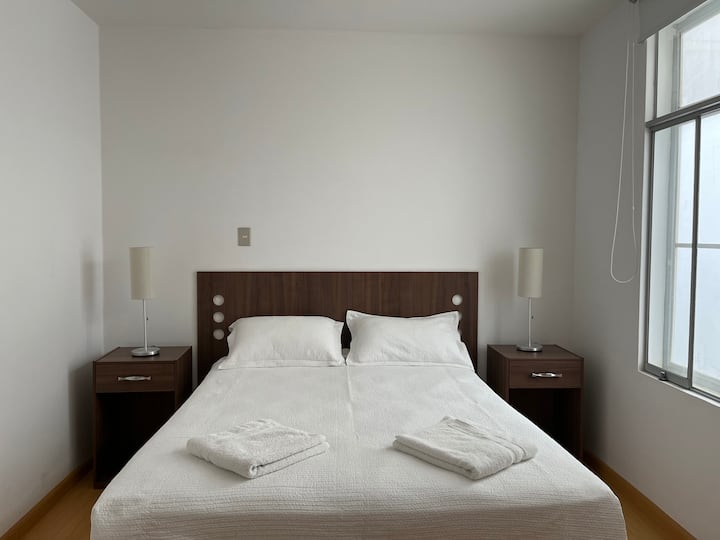 Private Queen Bedroom In Shared Apt, Paracas - Paracas